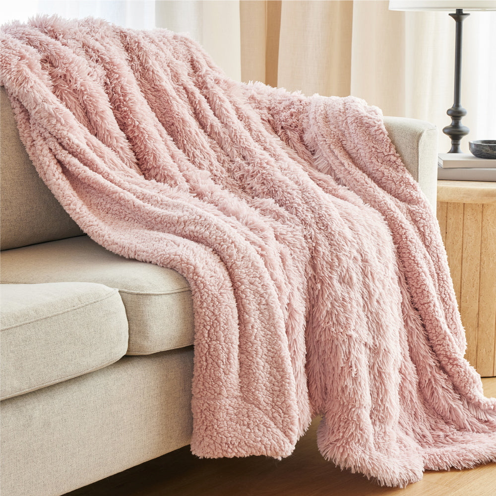The Connecticut Home Company Throw Blanket – Gorilla Grip